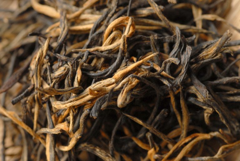 Dian Hong Gong Fu Yin Zhen - A Tea Útja online teaház